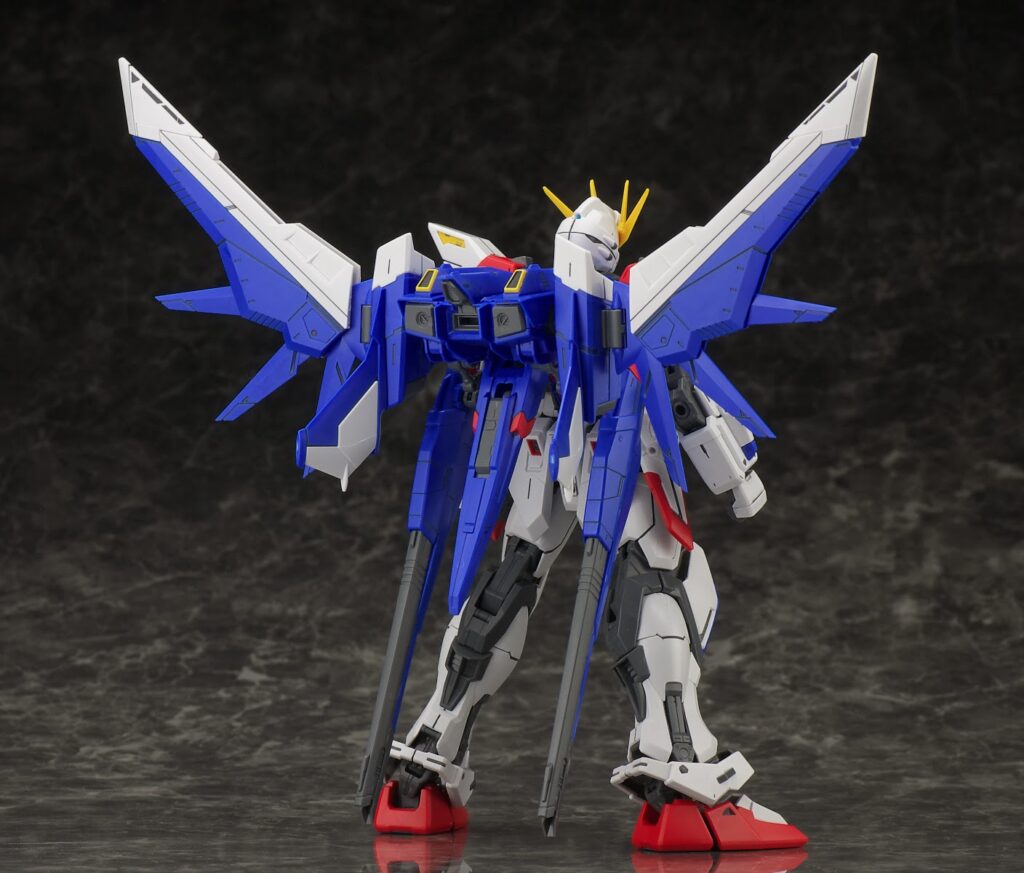 Bandai MG - Build Strike Gundam Full Package - 1/100 Scale - Gundam ...